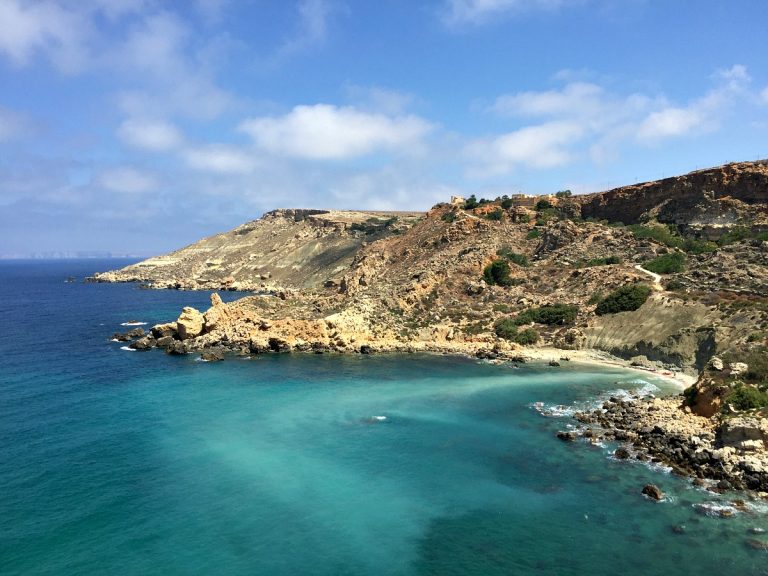 Afternoon Trek to Ghar Hanex Window - Maltatina