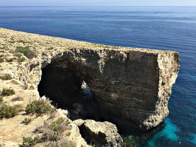 Top 15 Parks And Gardens in Malta - Maltatina